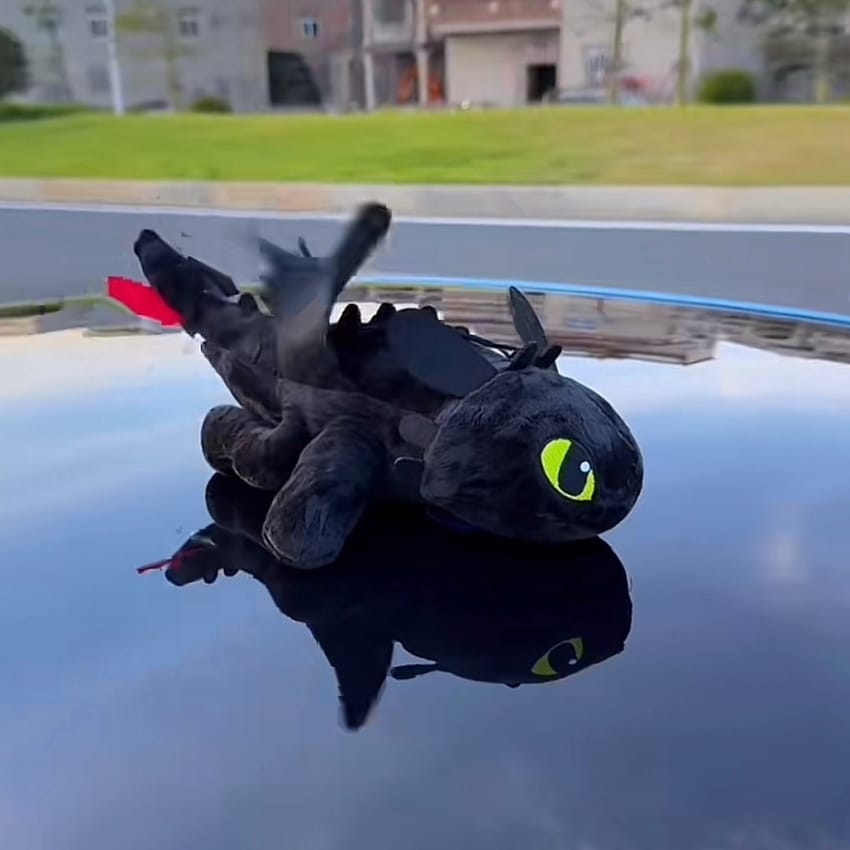 Toothless Car decoration – Pinky Promise